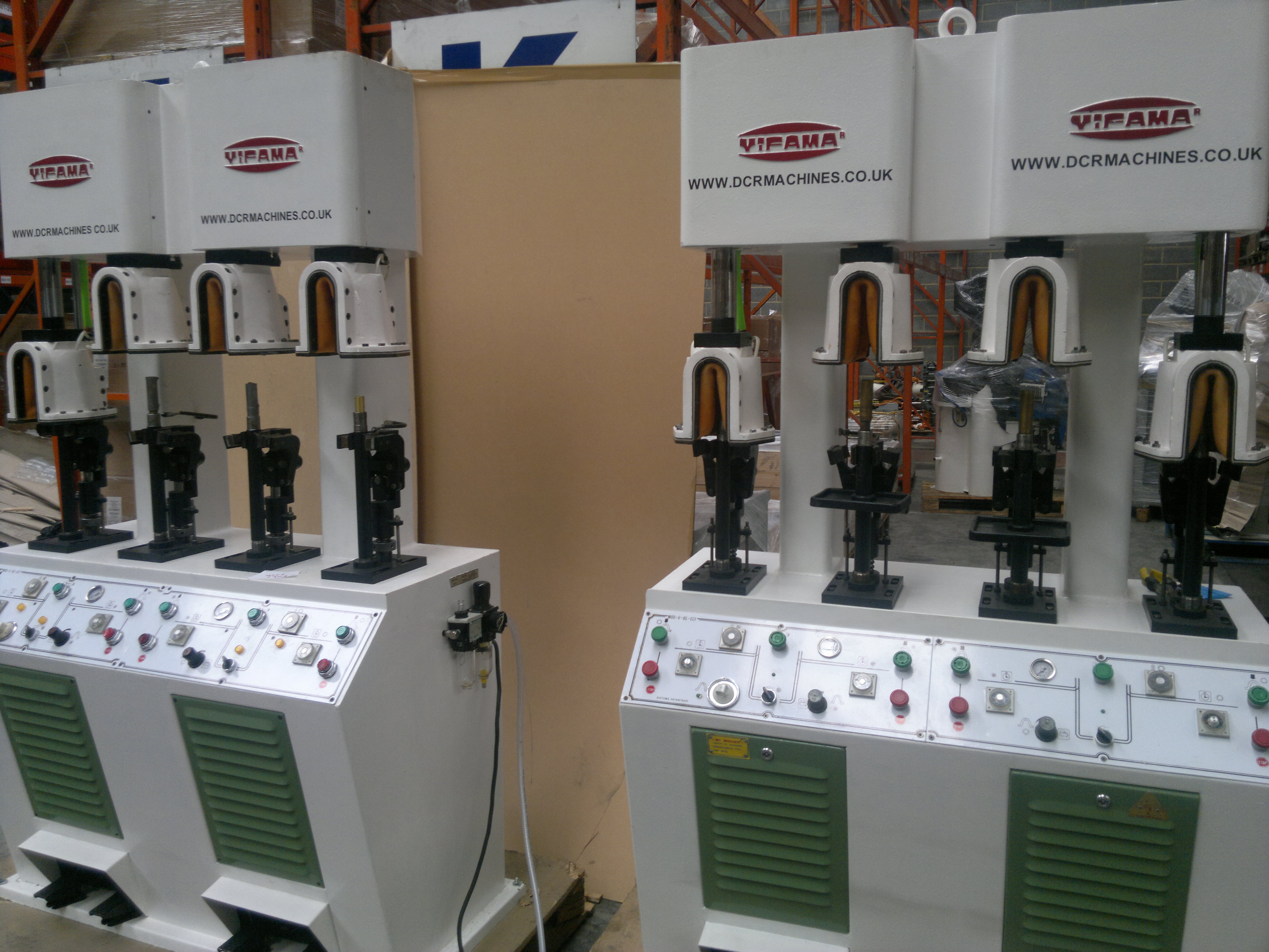 VIFAMA V85 BACK PART MOULDING MACHINE